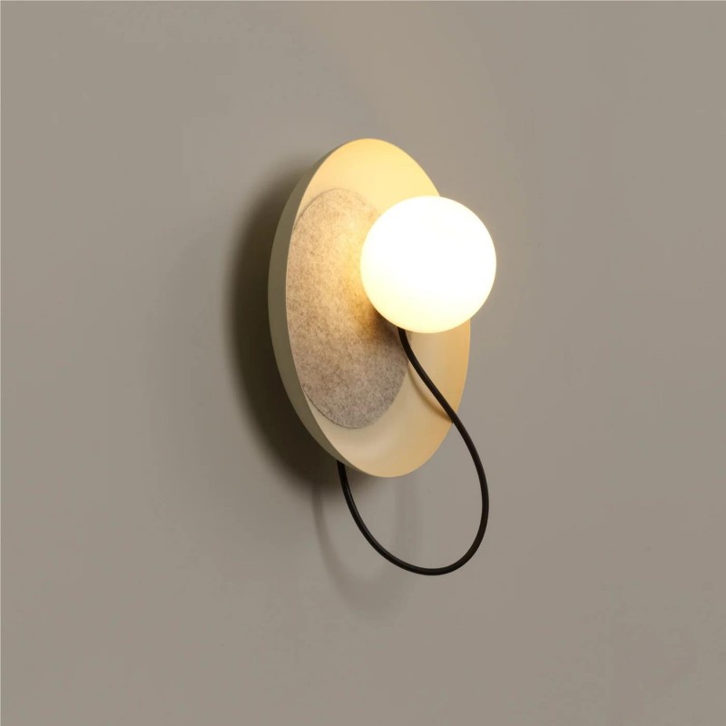 Milan Wire Wall Light | Wall Light | KIKI Lighting